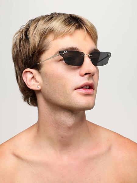 Ray-Ban Men: modern luxury and timeless identity | GIGLIO.COM