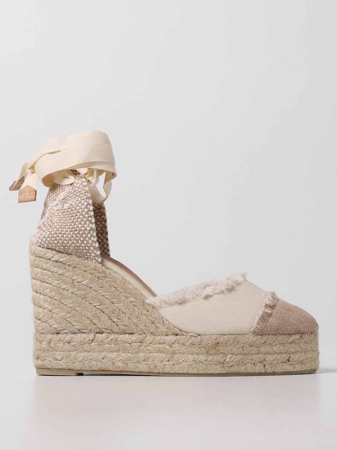 CASTAÑER: Sandalias de tacón mujer , Marfil | Zapatos De Cuña Castañer ...