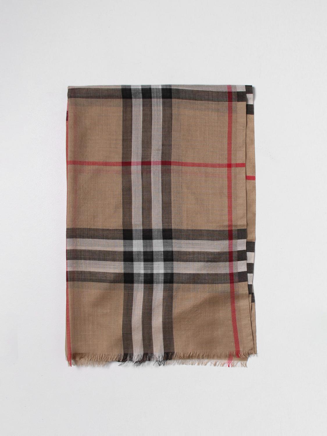 BURBERRY: Bufanda mujer , Beige | Bufanda Burberry 8055855 en línea en ...