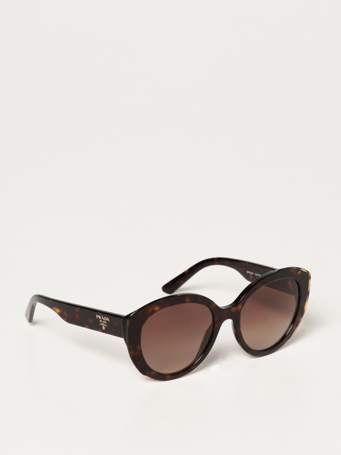 PRADA: Gafas mujer , Marrón | Gafas De Sol Prada SPR 01Y en línea en ...
