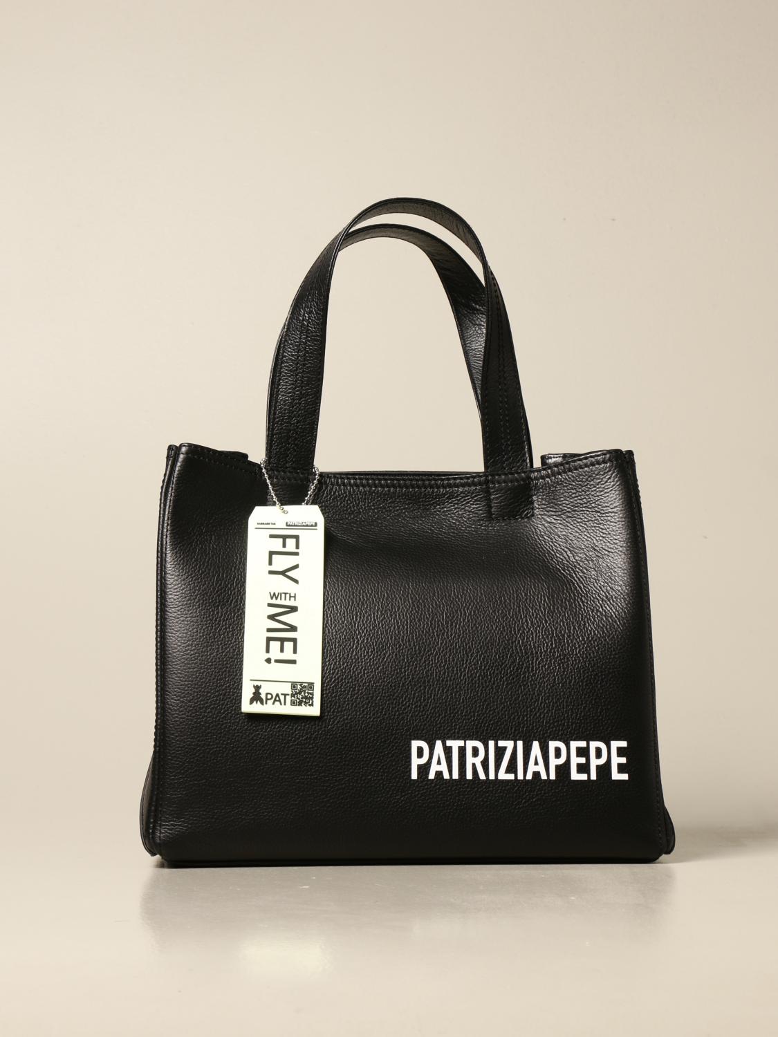 PATRIZIA PEPE: Borsa shopping in pelle martellata - Nero | Borse Tote ... PATRIZIA PEPE: Borsa shopping in pelle martellata - Nero | Borse Tote ...