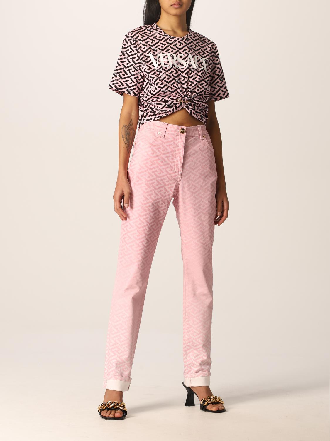 VERSACE: Camiseta para mujer, Rosa | Camiseta Versace 10041611A02538 en ...