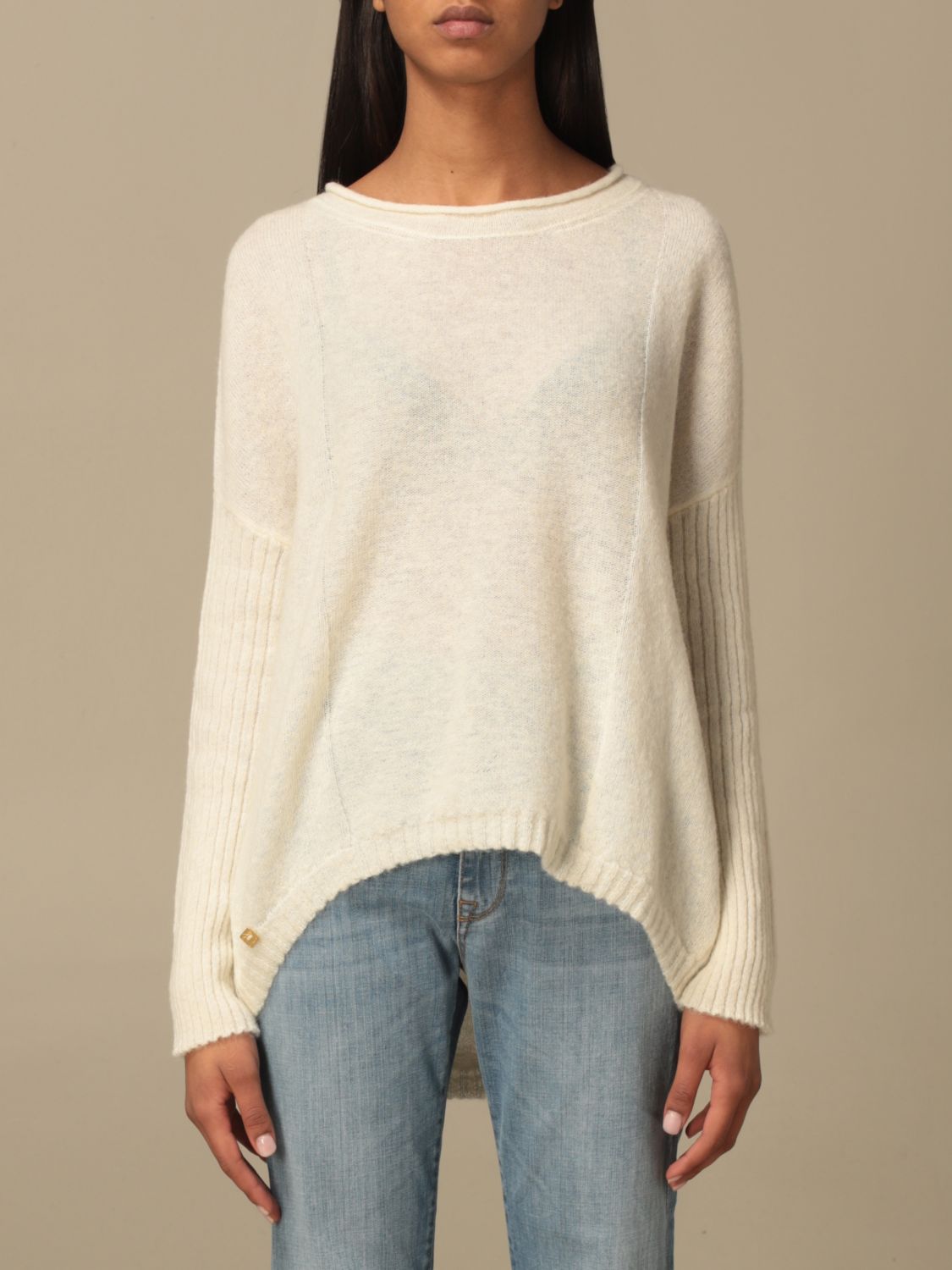 MANILA GRACE: basic crewneck sweater - Ivory | Sweater Manila Grace ...