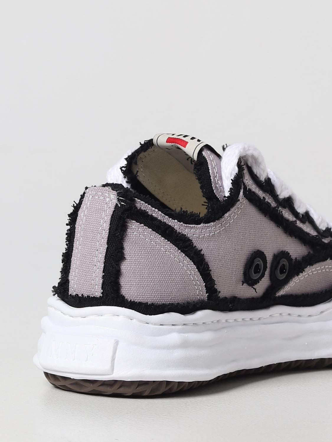 메종 미하라 야스히로(MAISON MIHARA YASUHIRO): 스니커즈 남성 - 그레이 | GIGLIO.COM에서 메종 ...